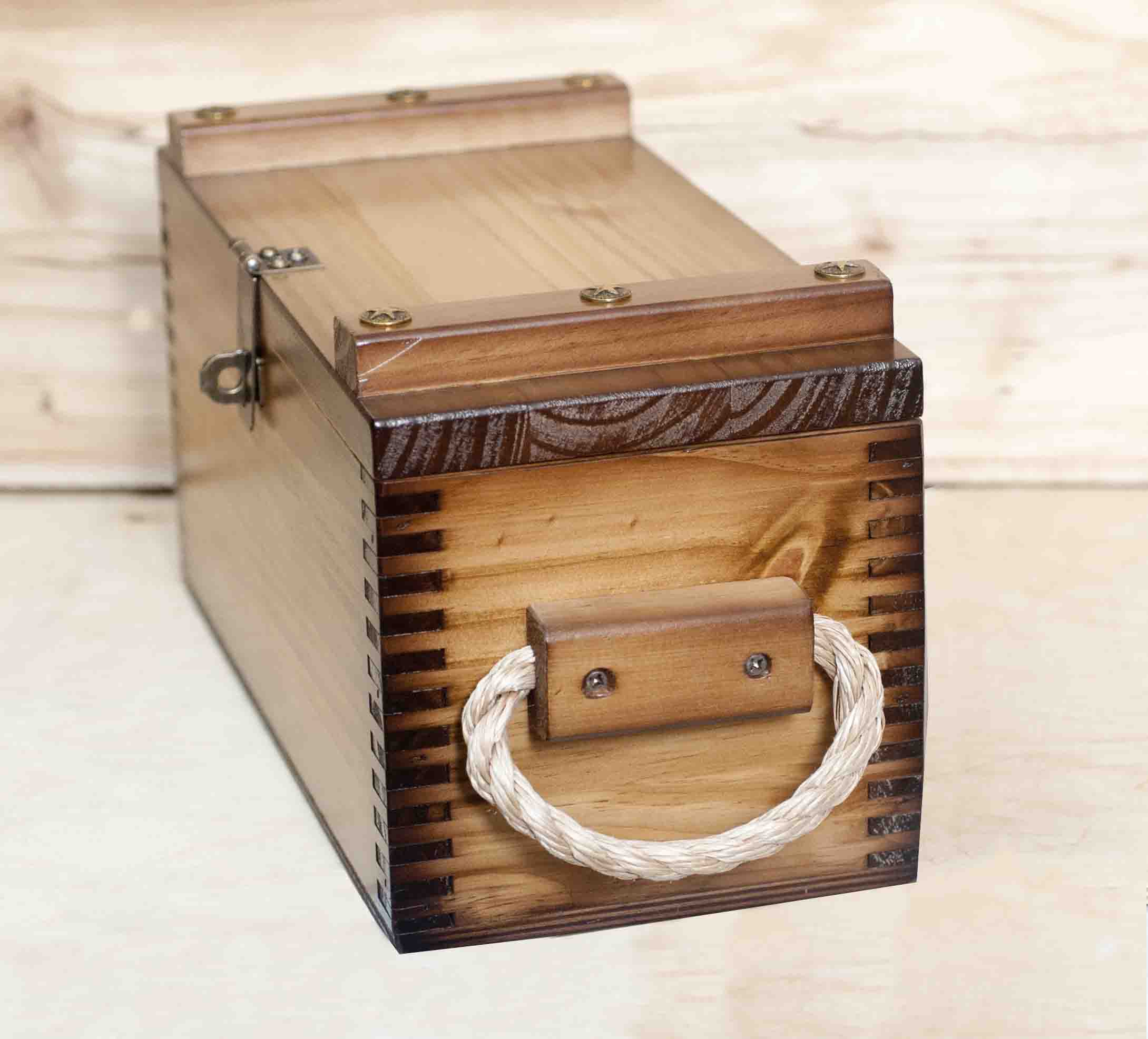 Wooden Box with Rope Handles – taylorsvillecrate