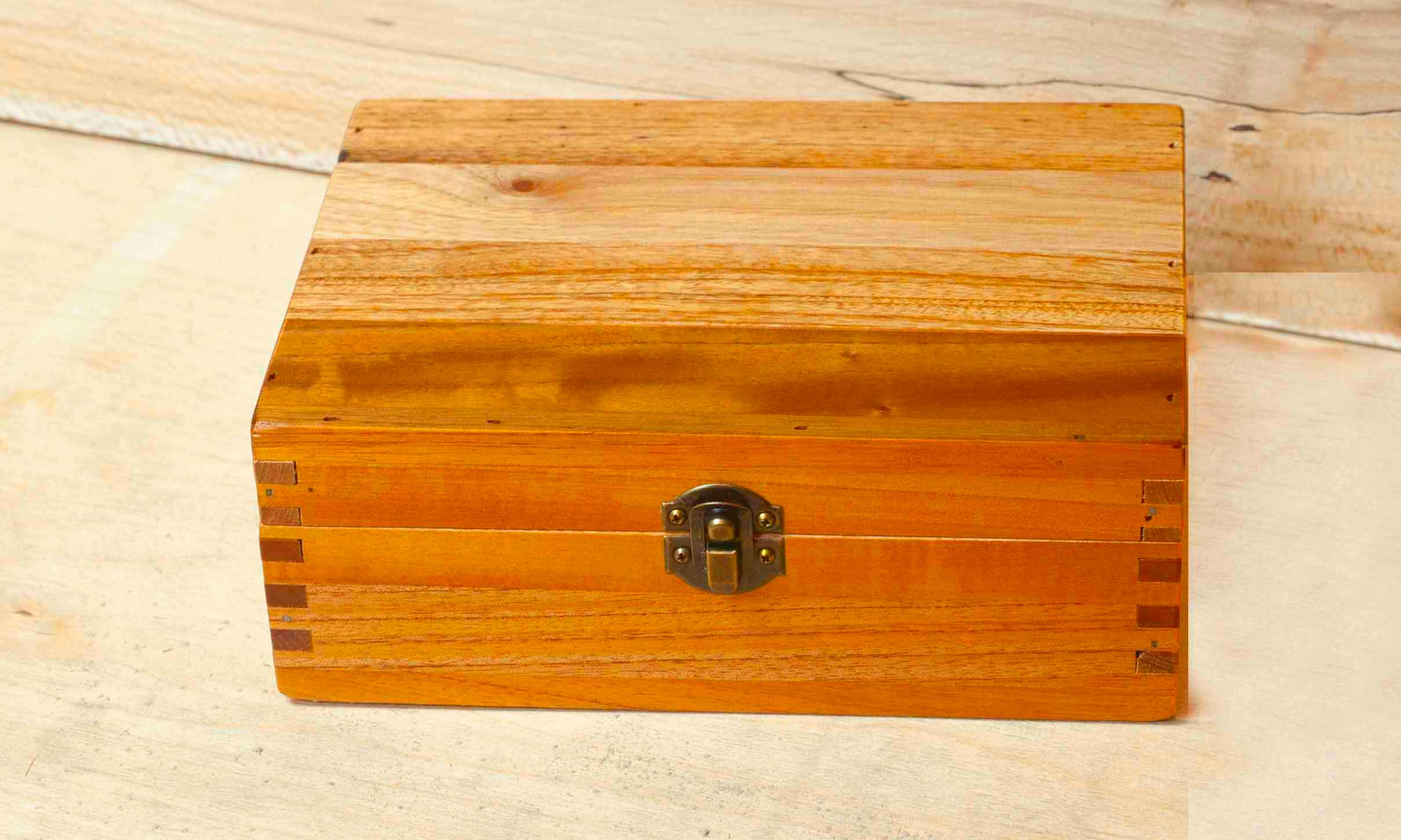 Small Handmade Cedar Box - Jewelry Box – taylorsvillecrate