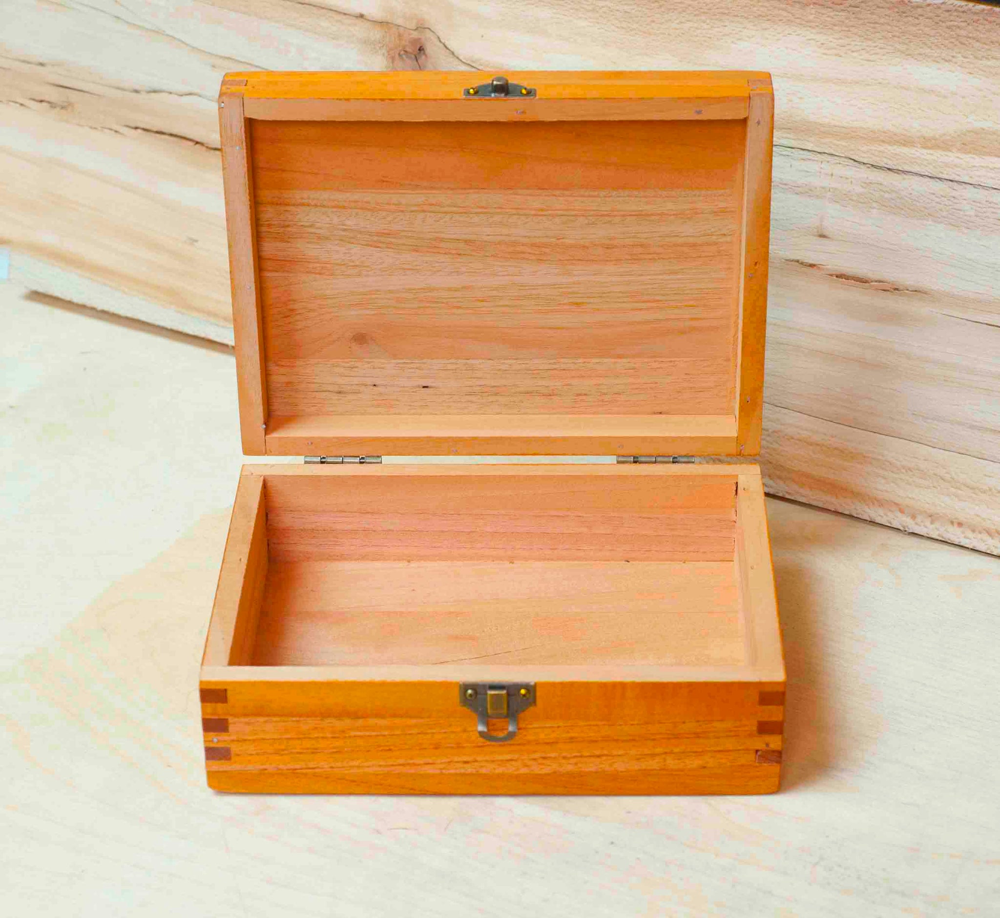 Small Handmade Cedar Box - Jewelry Box – taylorsvillecrate